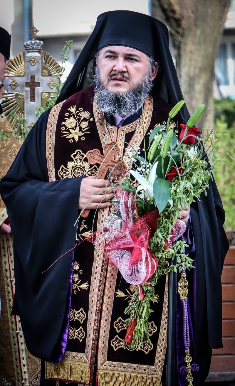 Întru mulți ani, Preasfințite Părinte Episcop Ambrozie! | Giurgiuveanul ...