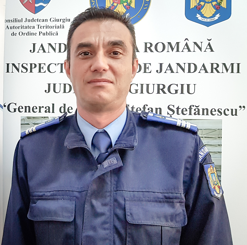 Coloneul Valentin Marius Radu, împuternicit prim adjunct al inspectorului șef al Jandarmeriei ...