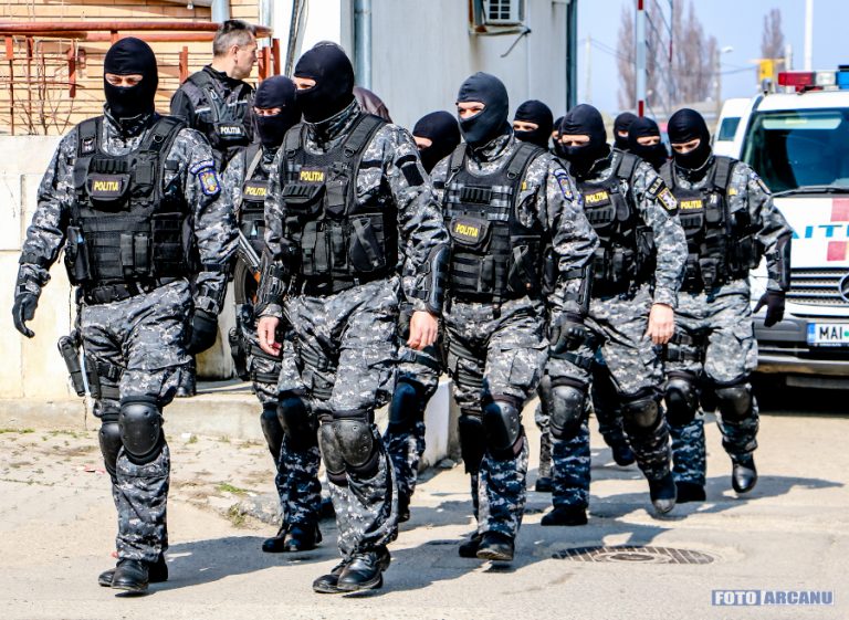 LA MULȚI ANI, POLIȚIA ROMÂNĂ! AVANSĂRI DE ZIUA POLIȚIEI, LA GIURGIU ...